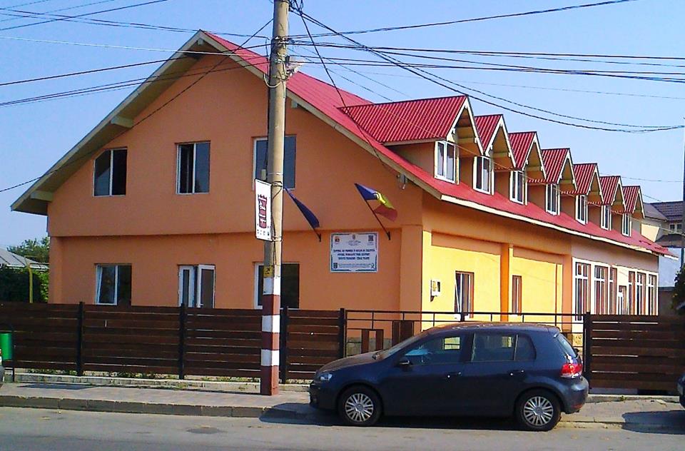 Centrul pentru persoane fara adapost Sf. Teodora-Tg. Neamt - Angel.ro
